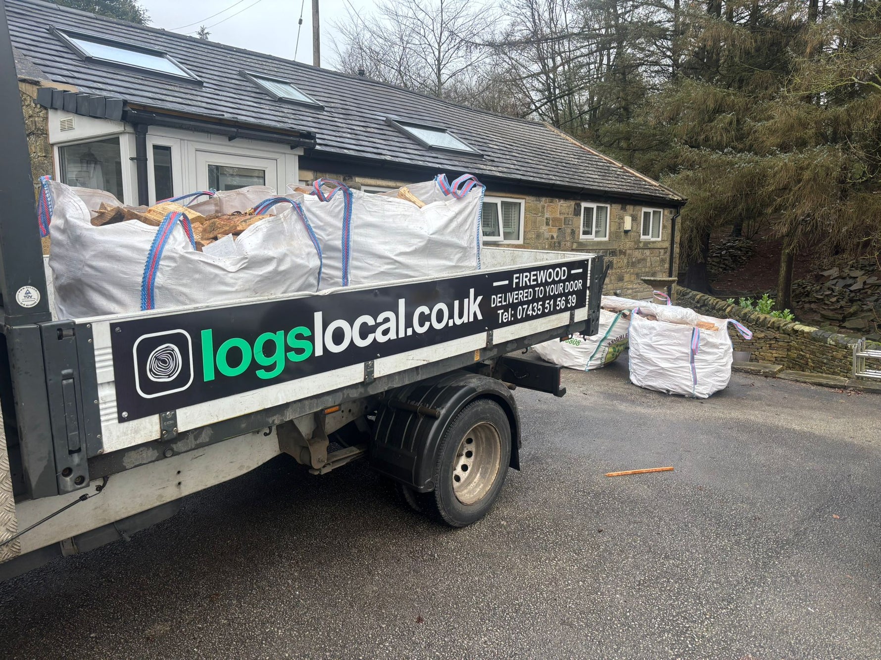 Logs Local | Logs & Firewood Delivered To Your Door